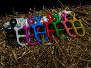 Idolo Tether Tie with Easyclip | Charlies Products